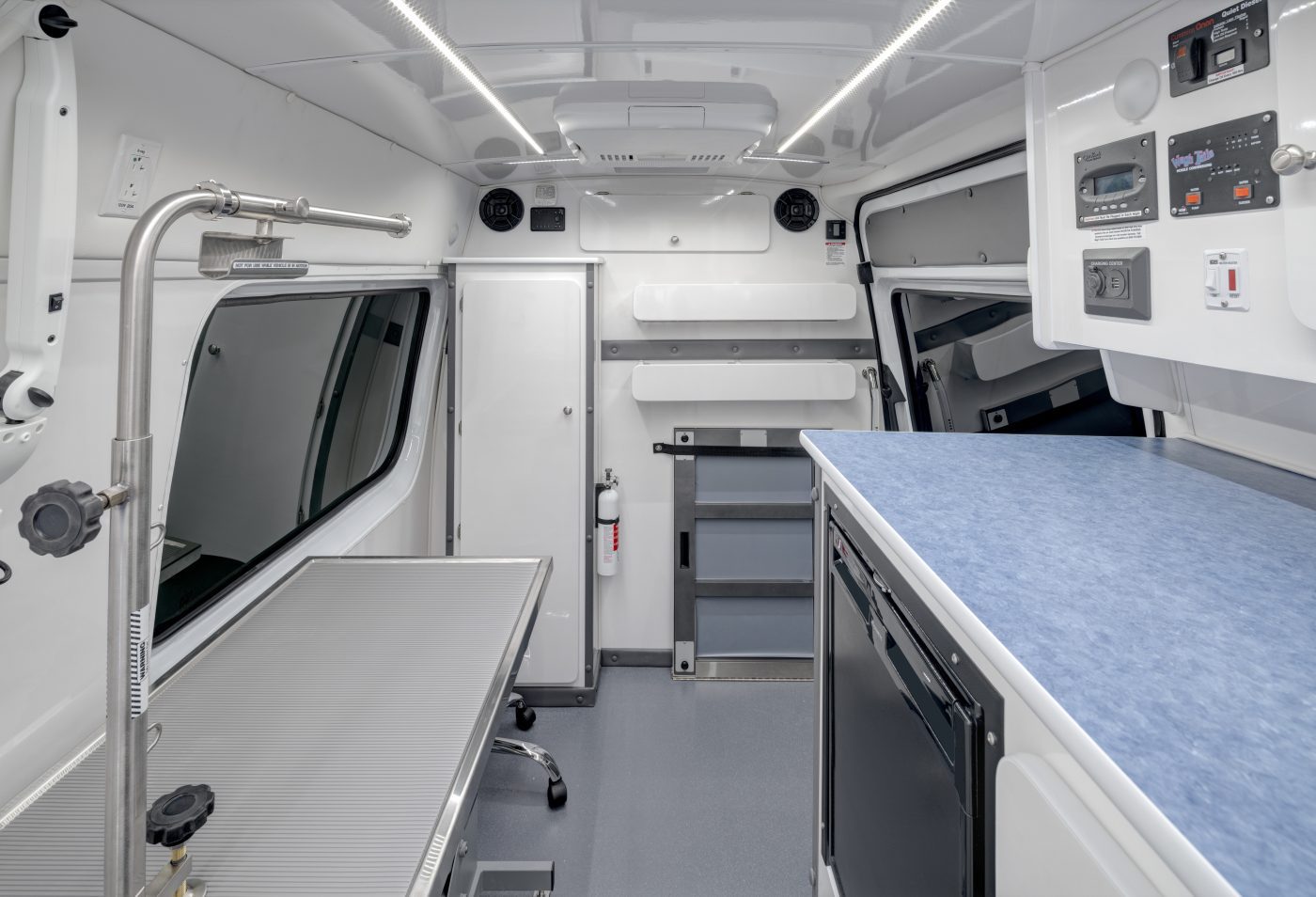 Supreme Well Pet Vet Sprinter Van | Wag'n Tails Mobile Conversions