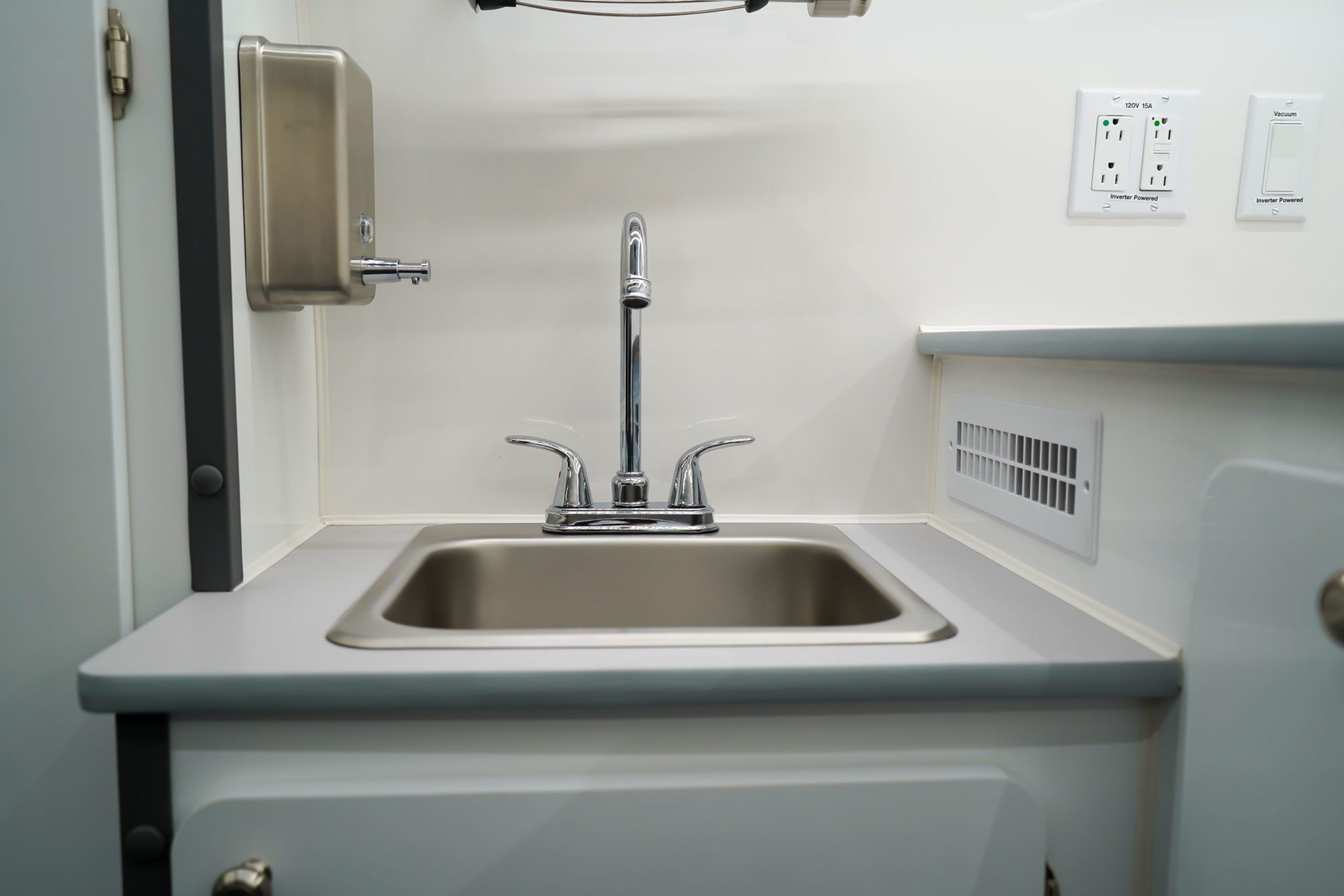 Supreme Well Pet Vet Sprinter Van | Wag'n Tails Mobile Conversions